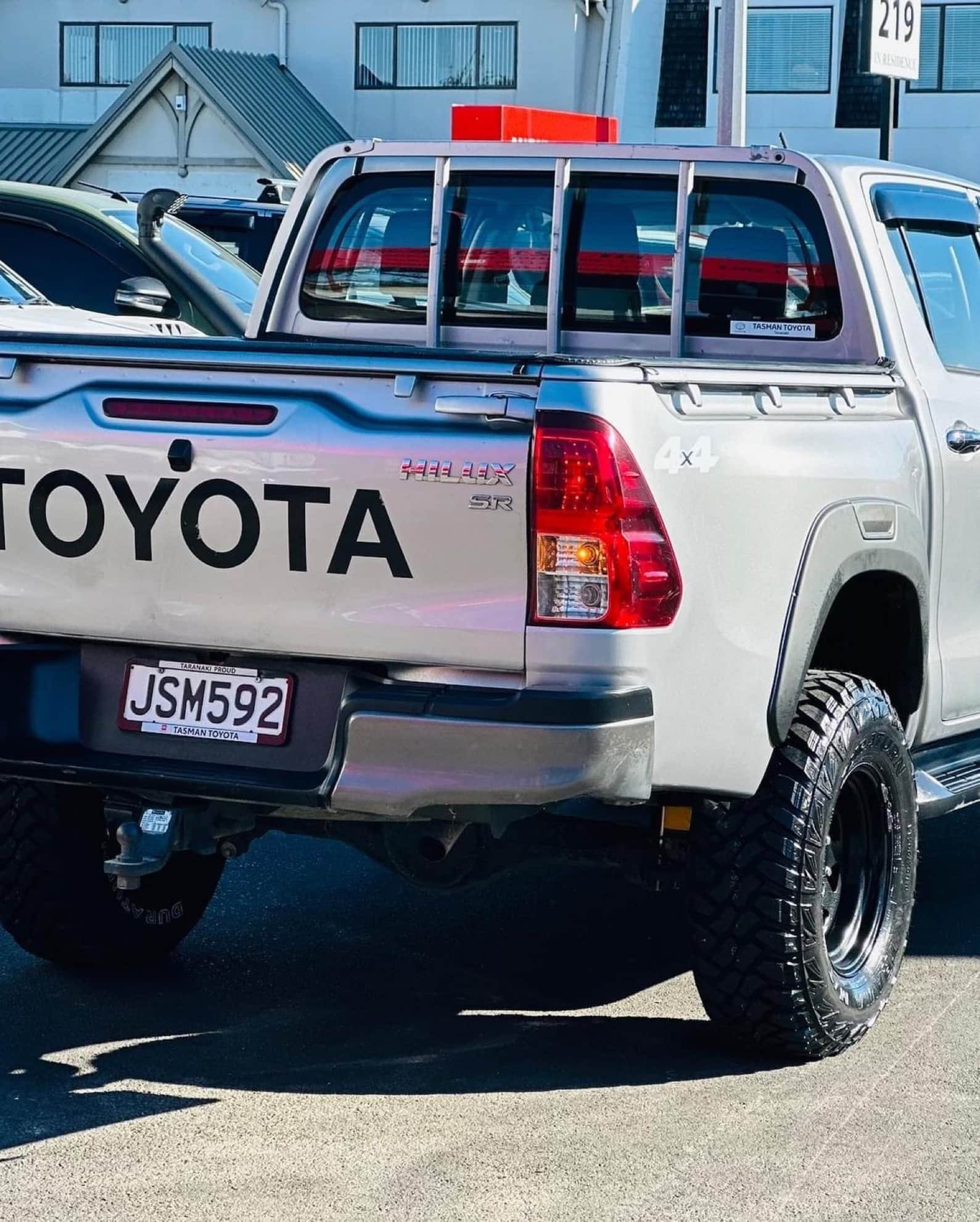 Toyota Hilux 2016 - Auckland 4WDS
