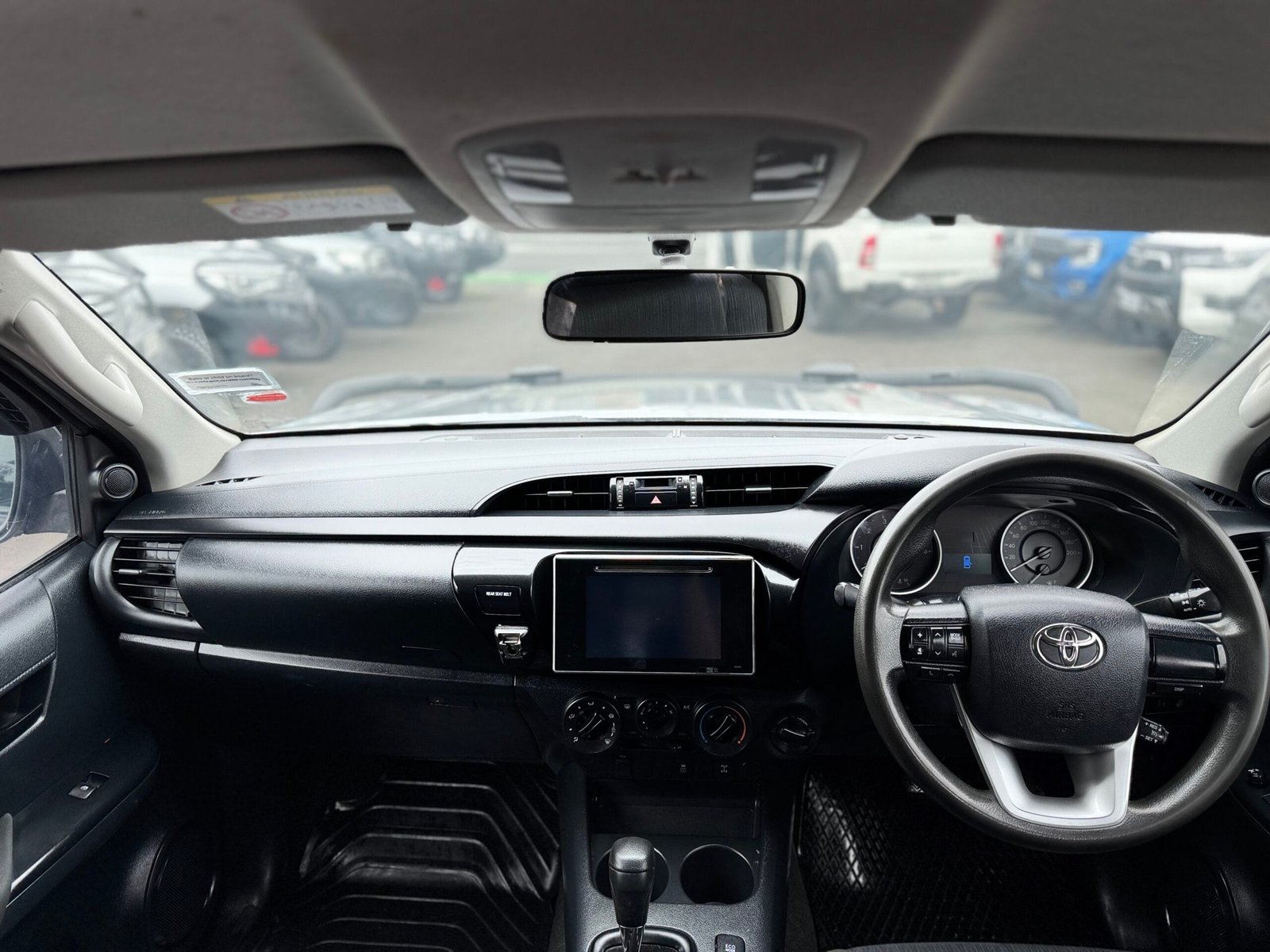 2016 Toyota Hilux, Diesel 4WDS - Auckland 4WDS