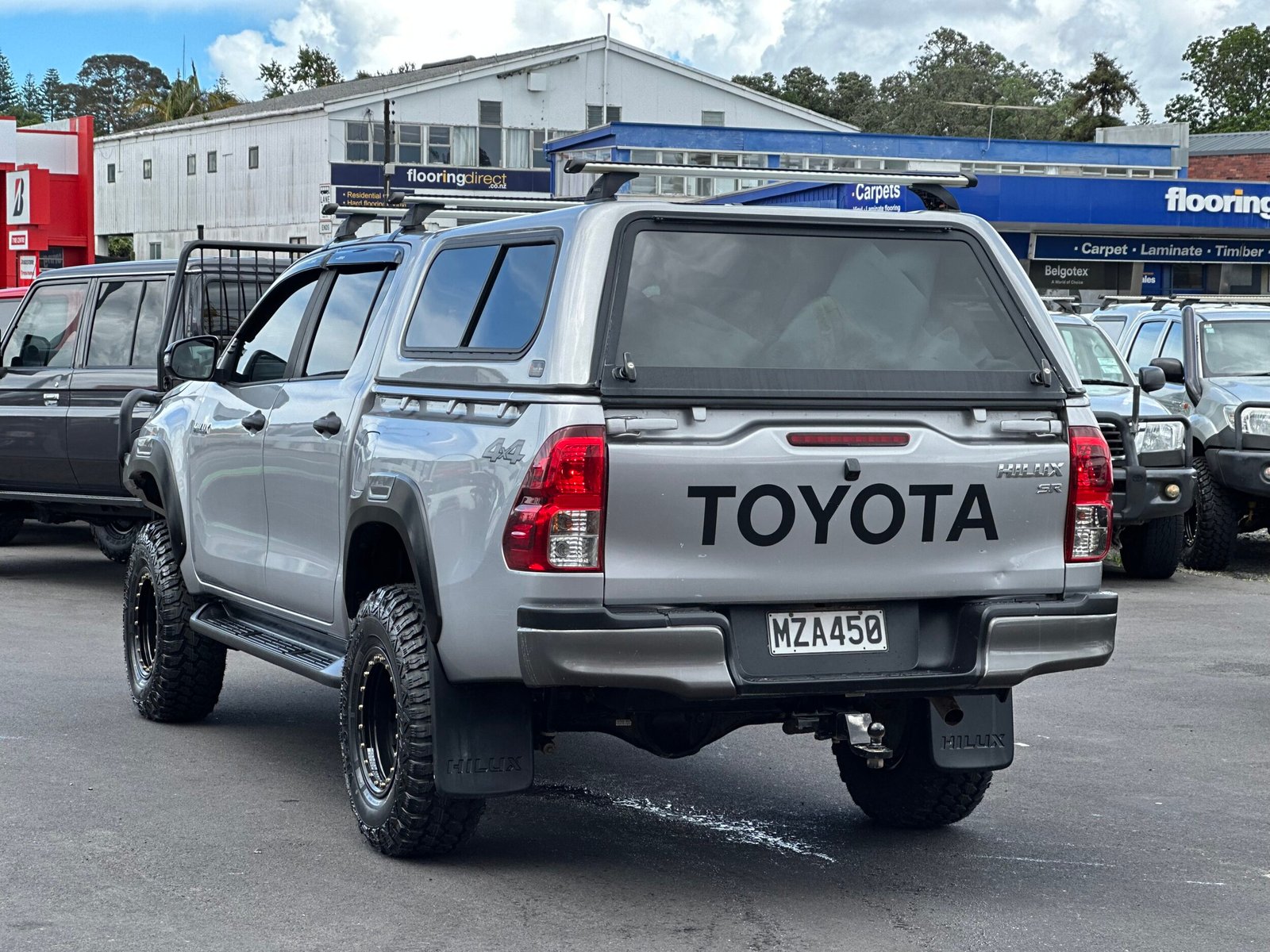 2020 TOYOTA HILUX , 6 SPEED AUTOMATIC / 4WDS - Auckland 4WDS