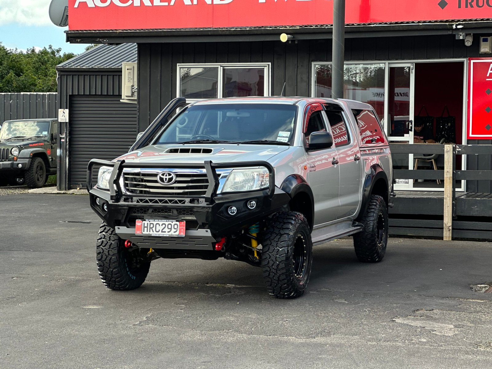 2014 TOYOTA HILUX , TURBO INTERCOOLER / 4WDS - Auckland 4WDS